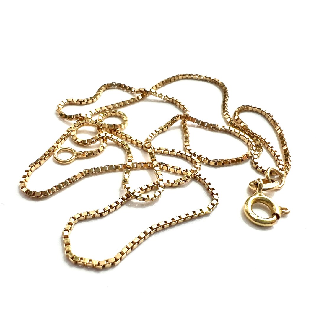 Vintage Solid 18CT Gold Mirror Box Chain Necklace • 4.4g - Etsy