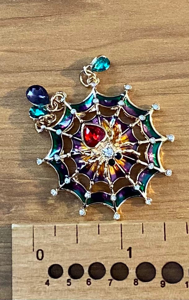 Stunning Multi Color Gem Spider and Web Needle Minder/magnet - Etsy