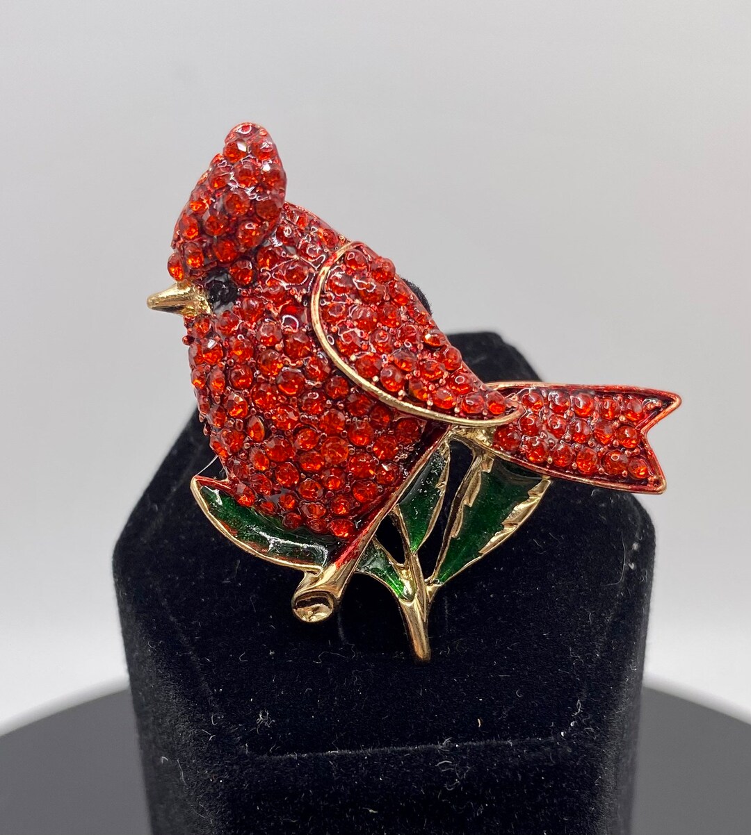 Stunning Crystal Red Cardinal Bird Needle Minder/magnet - Etsy