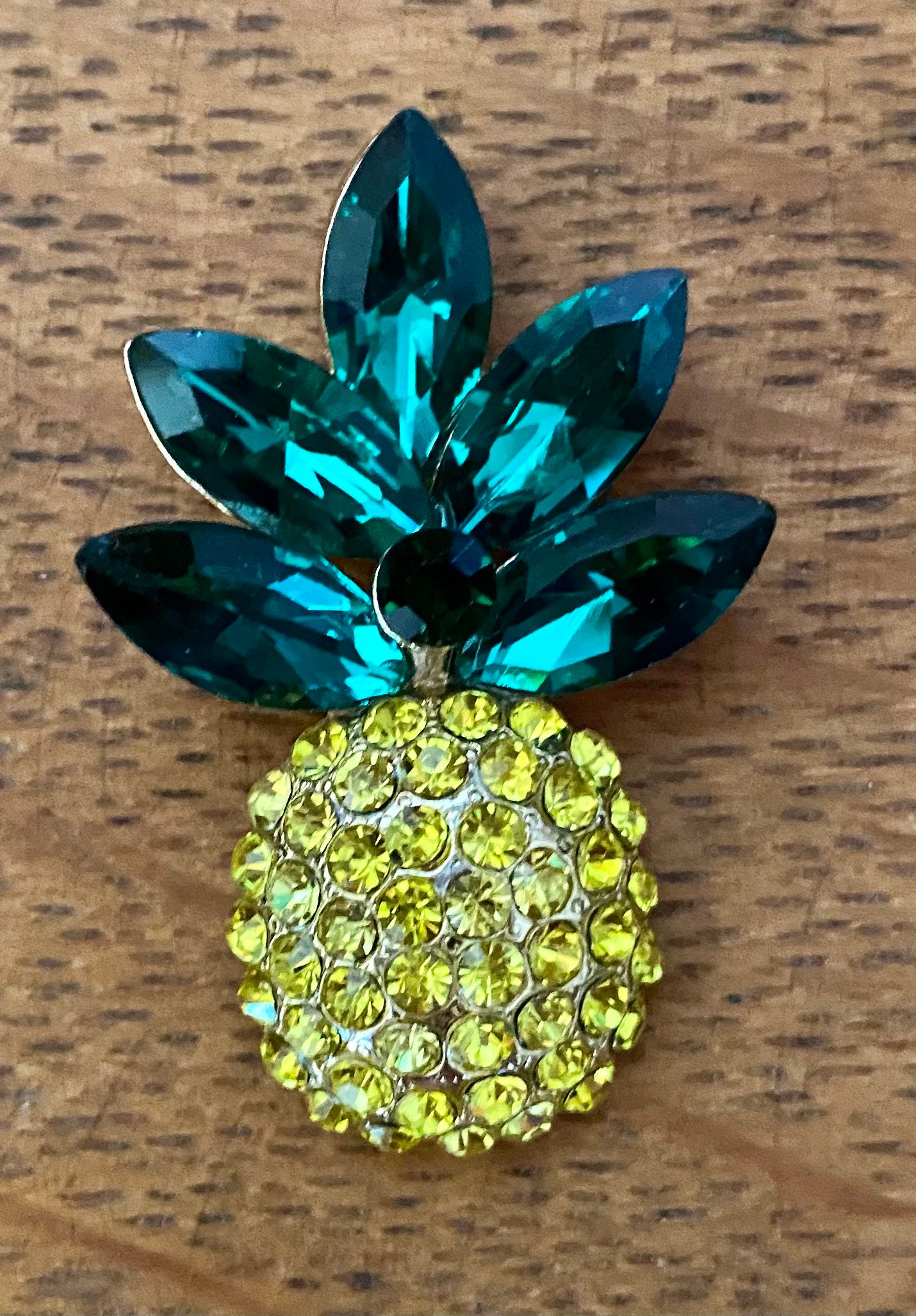 Stunning Yellow and Green Crystal Pineapple Needle | Etsy