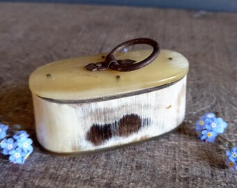 Antique Snuff Box - Etsy