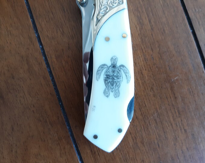 Pocket Knife : Turtle Collectible Hand Engraved Bone - Etsy