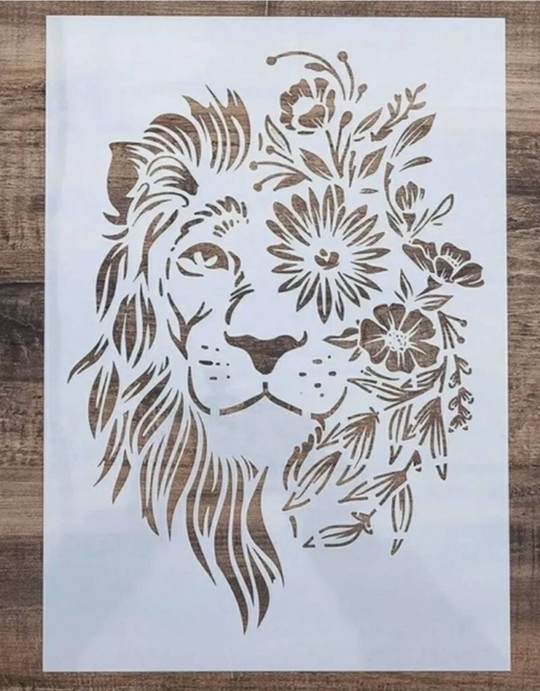 Lion Head Crown Stencil