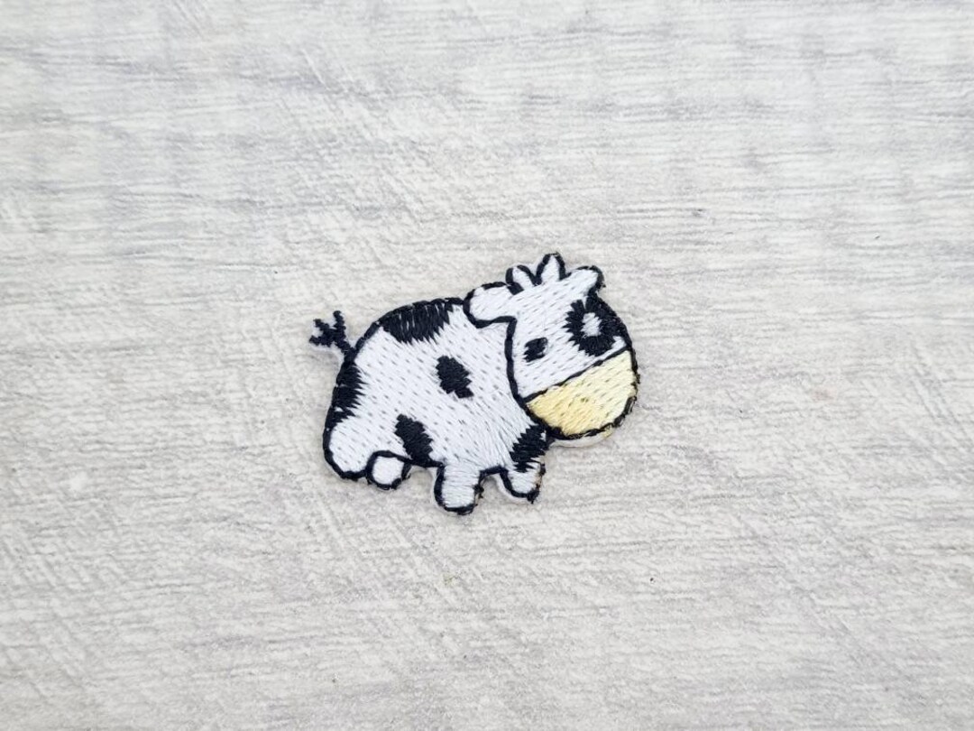 5 Mini Cow Iron on Patches, Sew on Embroidered Patch, Small Cows ...