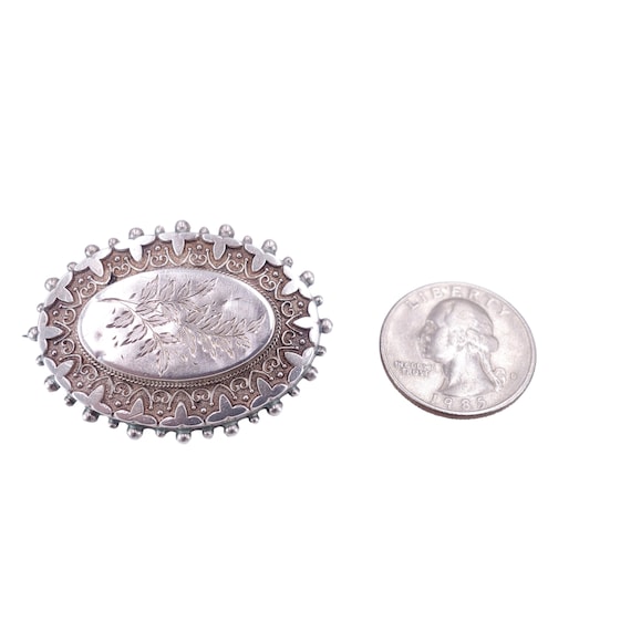 Antique Victorian 1876 Sterling Silver Oval Fern Lock… - Gem