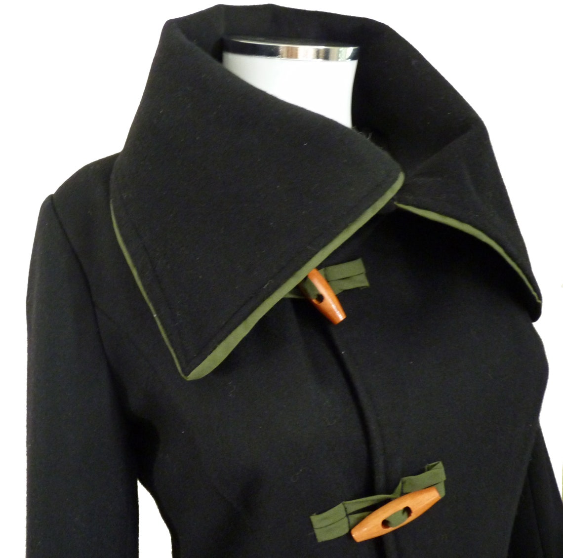 Winter jacket black wool duffel coat Size XS toggle fasteners | Etsy