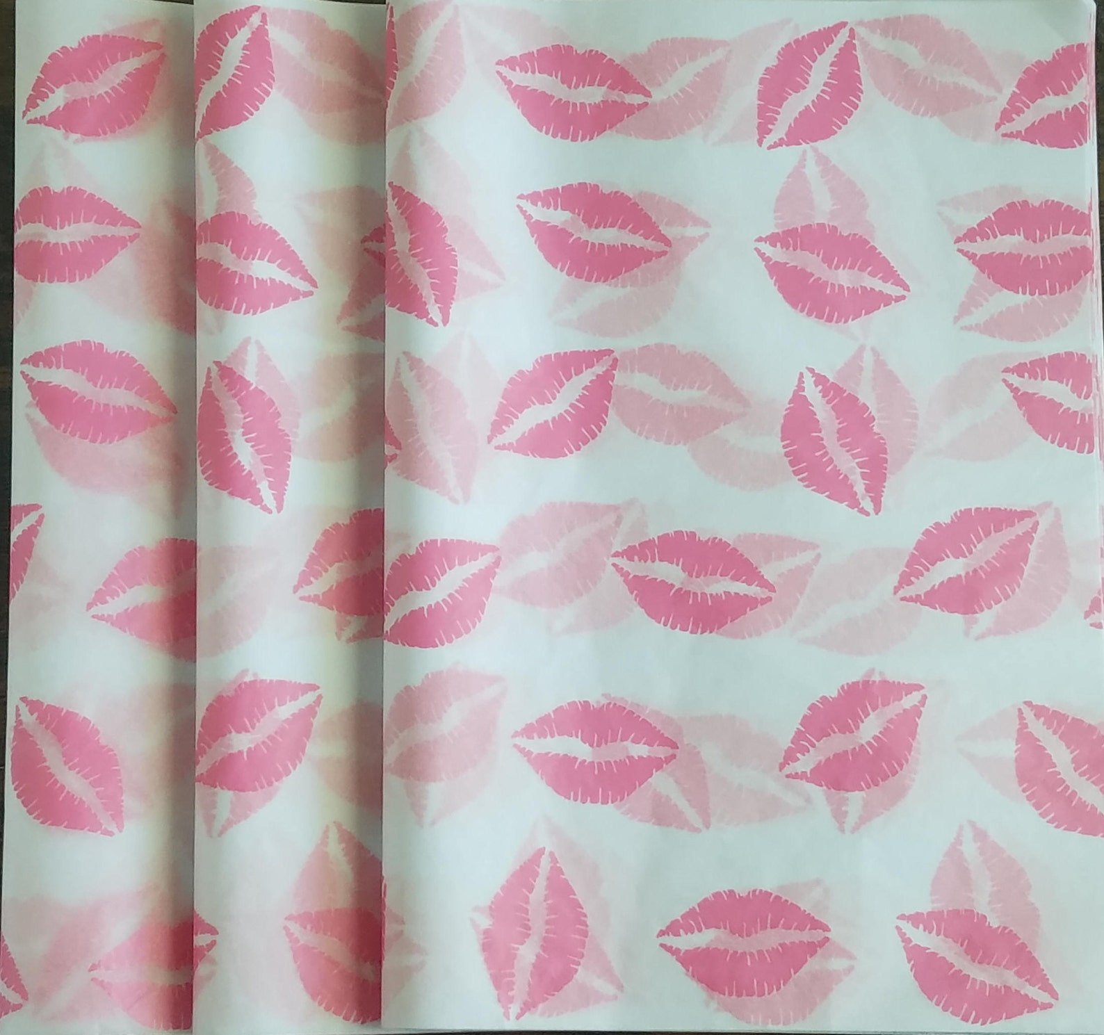 Tissue Paper, Lips Tissue Paper, Lipsense Packaging, Tissue Paper ...