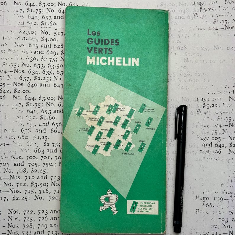 1964 Vintage Michelin GREEN GUIDE. Château De La Loire. Published by ...