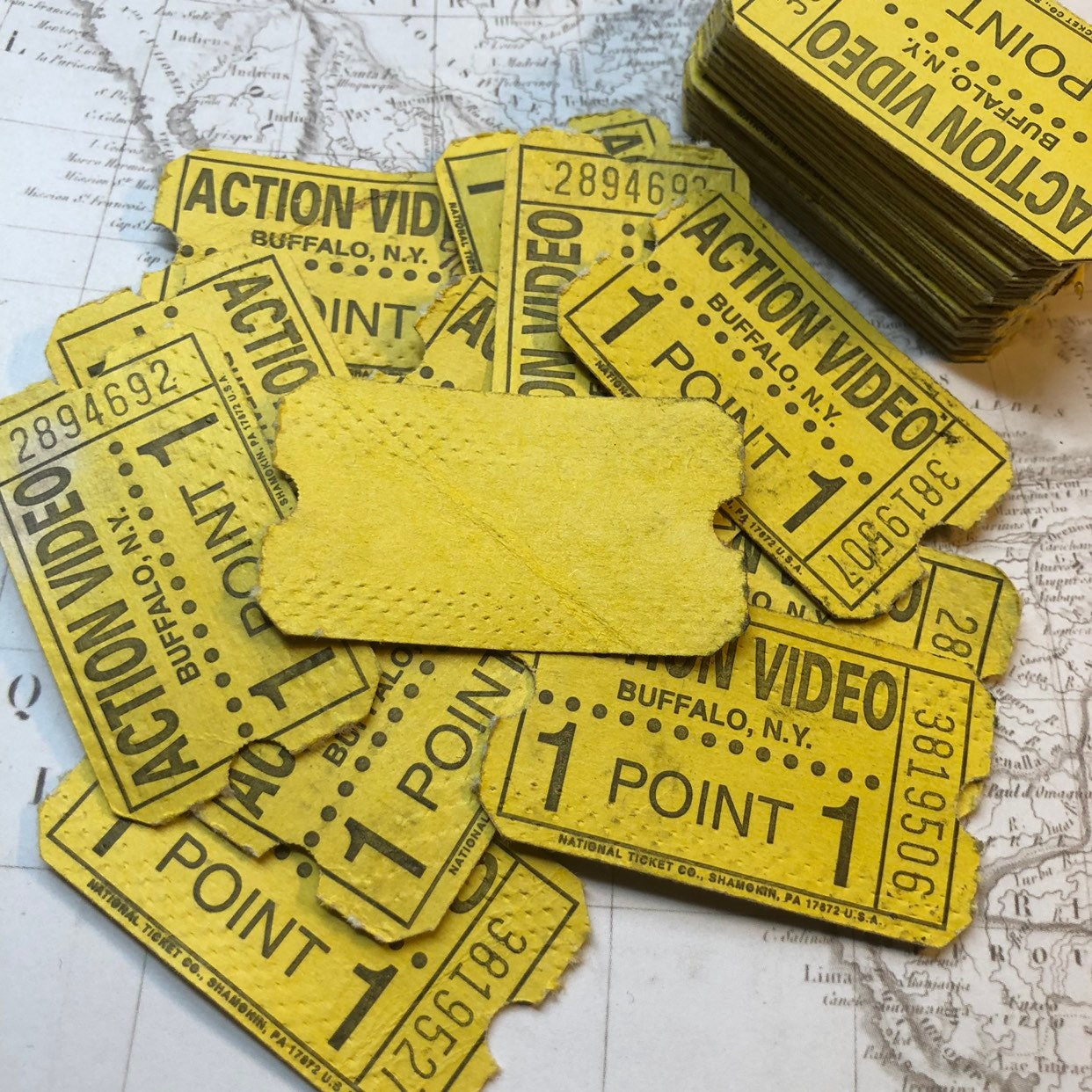 ヴィンテージアーケードチケット - 色を選択してください - Etsy 日本