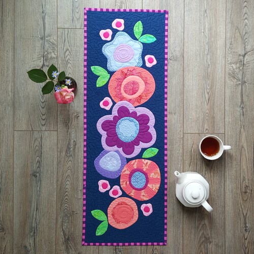 Blossom Table Runner Pattern - Etsy