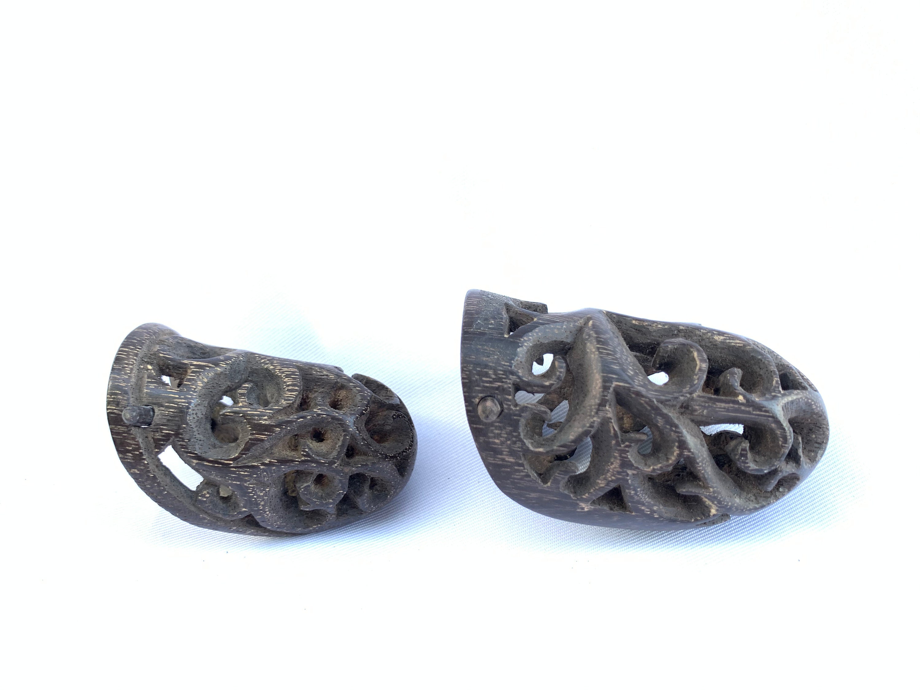 PENIS ACCESSORIES medium and Large Palang Ampallang Apadravya Tribal ...