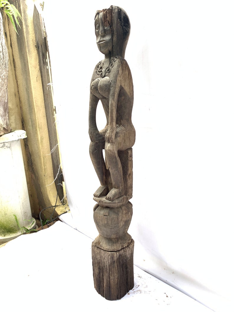 FEMALE FERTILITY GUARDIAN 1140mm Pole Statue Aged Dayak - Etsy