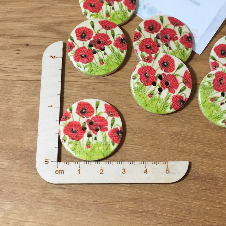 Poppy Field Large Wooden Buttons: Packs of 3 or 20 buttons | Etsy