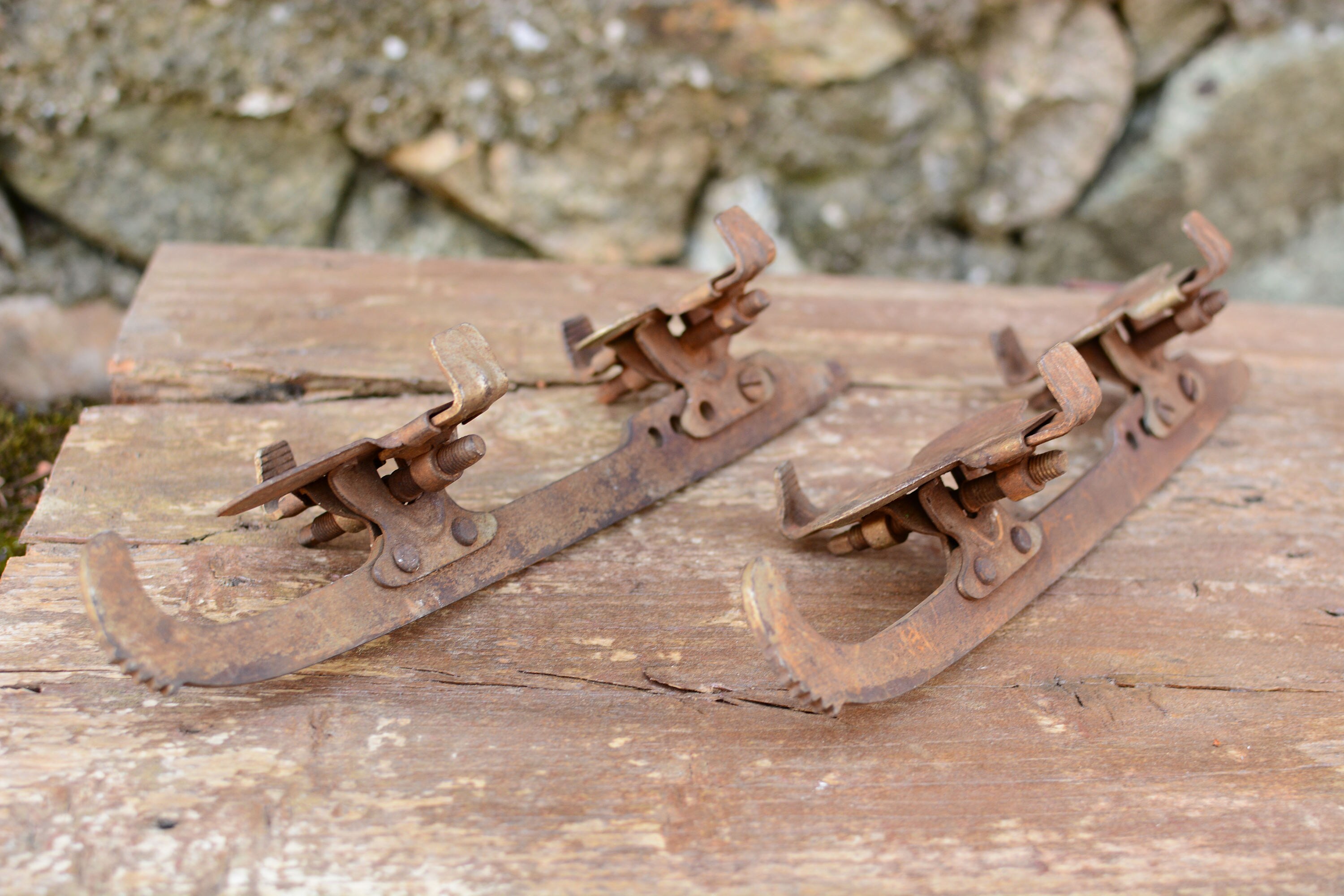 Antique Metal Ice Skatesrustic Skate Bladesold Rusty Ice | Etsy