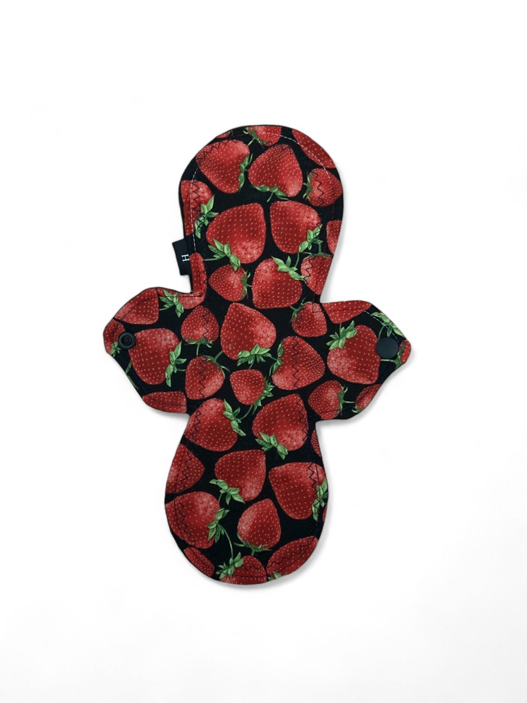 14 Inch Reusable Cloth Pad: Heavy Absorbency, Strawberries on Black - Etsy