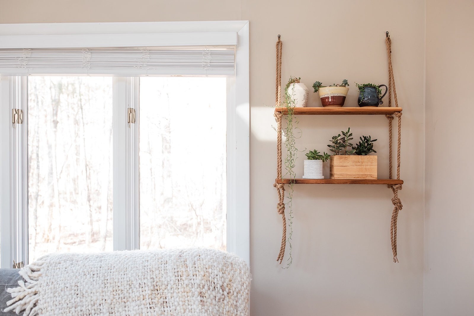 CUSTOM / Cedar / Rope / Hardware / Minimalist / Hanging Shelf | Etsy