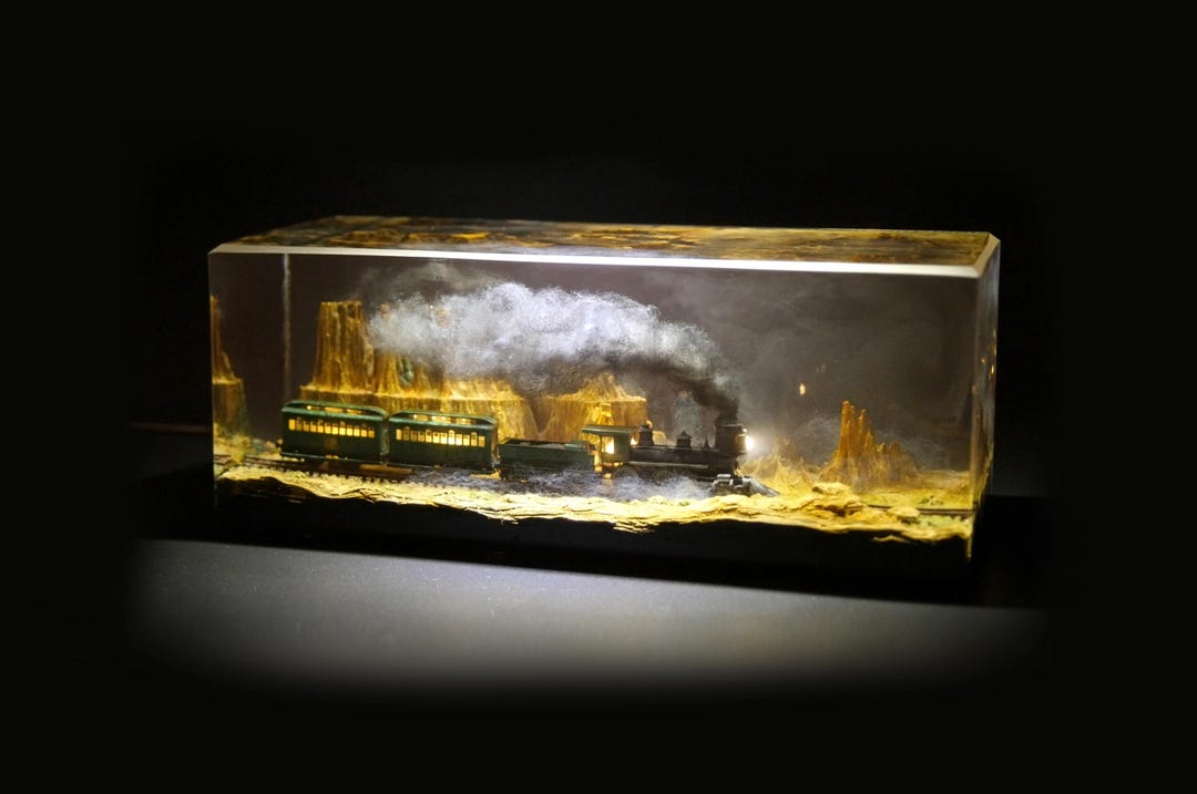 Steam Train American West Resin Sculpture Lamp Unique Gifts Miniature ...