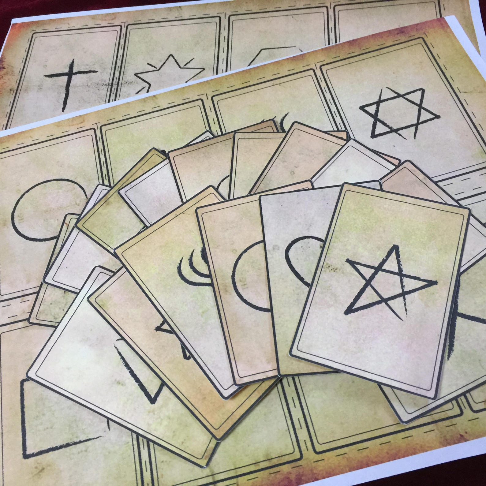 32 Aged Zener Cards, Poker Size Memory / ESP Game, Full Deck, Home ...