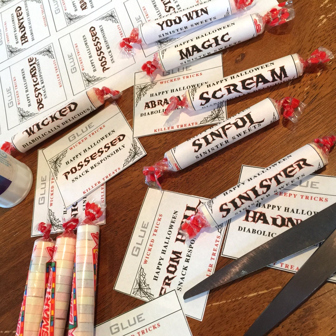 Smarties Halloween Candy, Wrapper Labels, Happy Halloween, Easy DIY ...