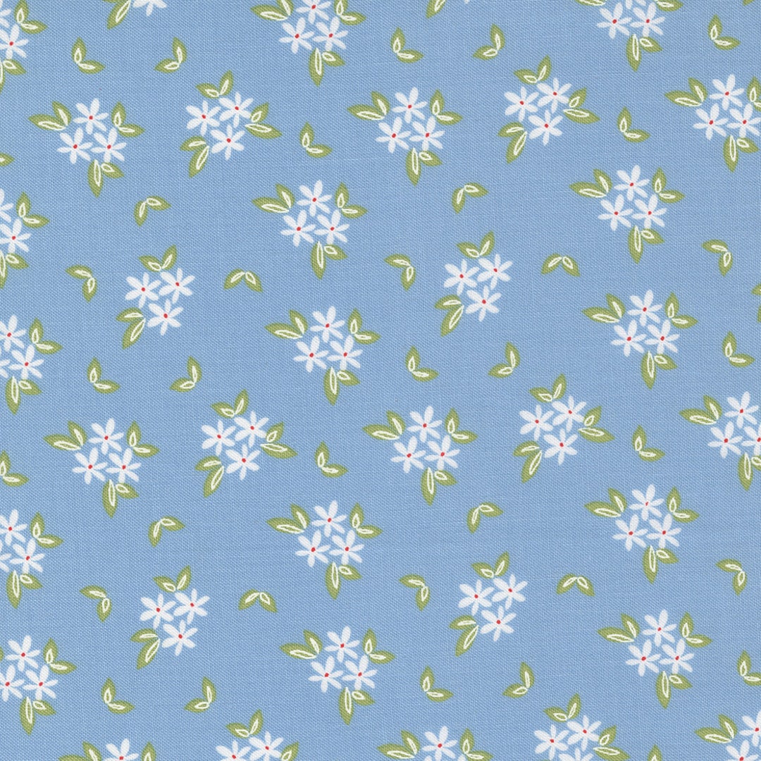 Emma Daisies, Bluebell, , Small Floral Designed by Sherri&chelsi for ...