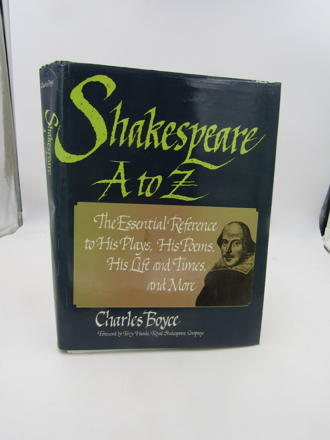 Vintage Book - Shakespeare A to Z by Charles Boyce 1990 - Etsy