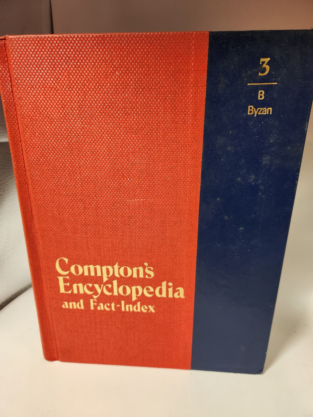 Vintage Book - Compton's Encyclopedia and Face Index Volume 3 B - Etsy