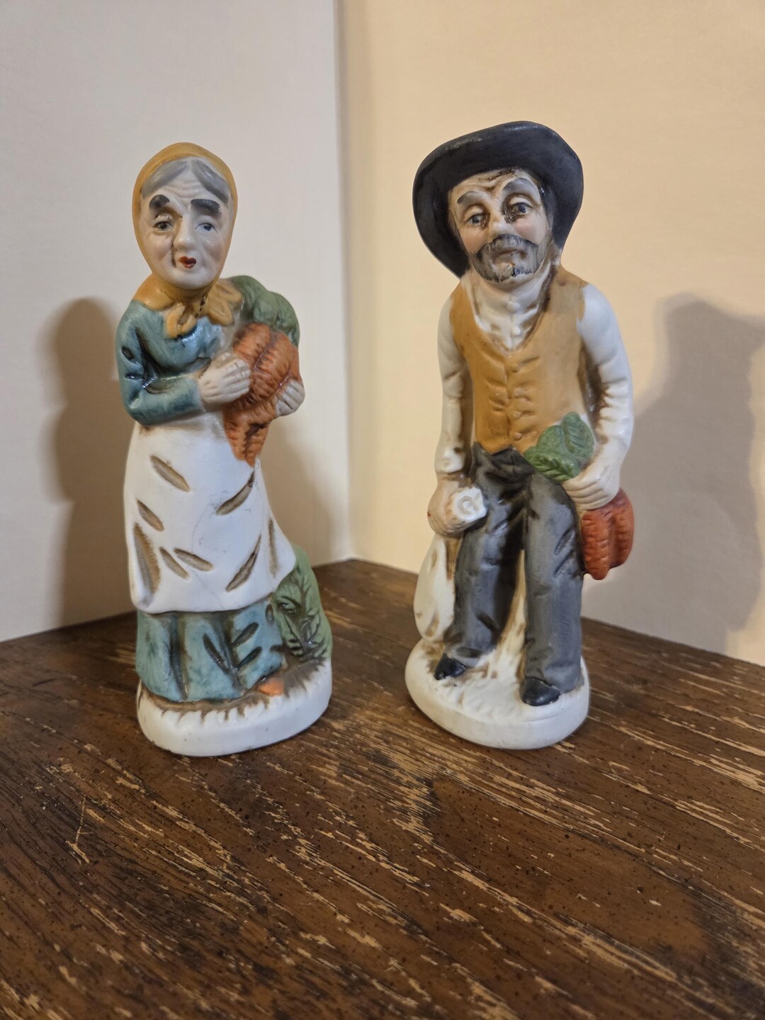 Vintage Set of 2 Country Man and Woman Figurines Dressed in Farm ...