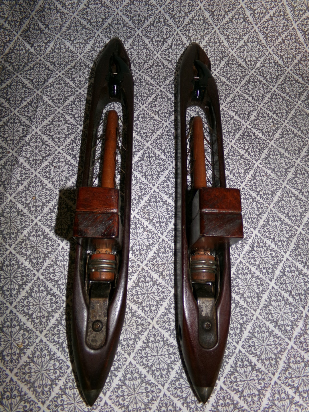 Vintage Set of Wooden Textile Loom Boat Shuttles With Bobbin Candle ...