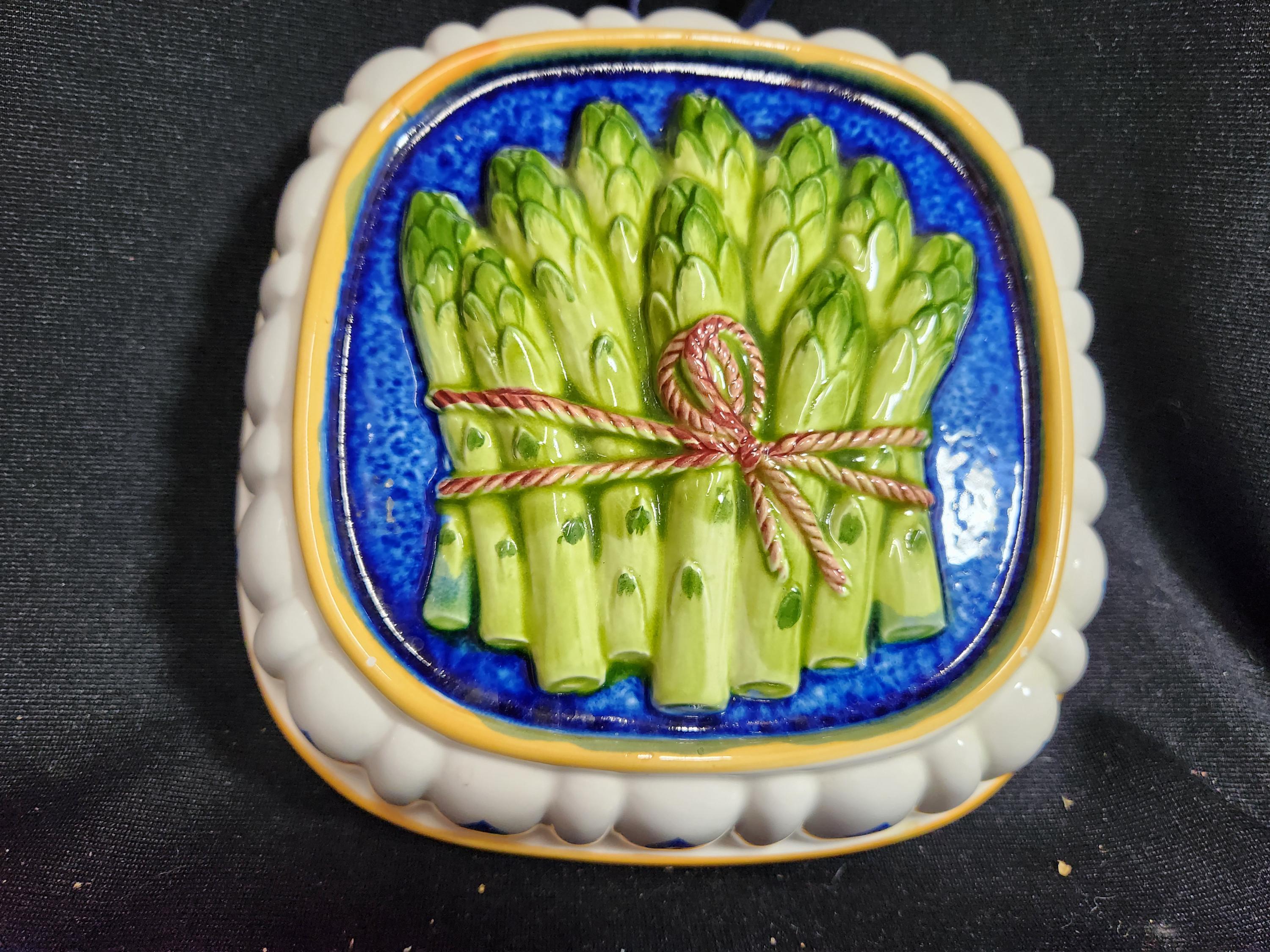 Vintage Ceramic Decorative Jello Mold - Asparagus Bundle Design ...