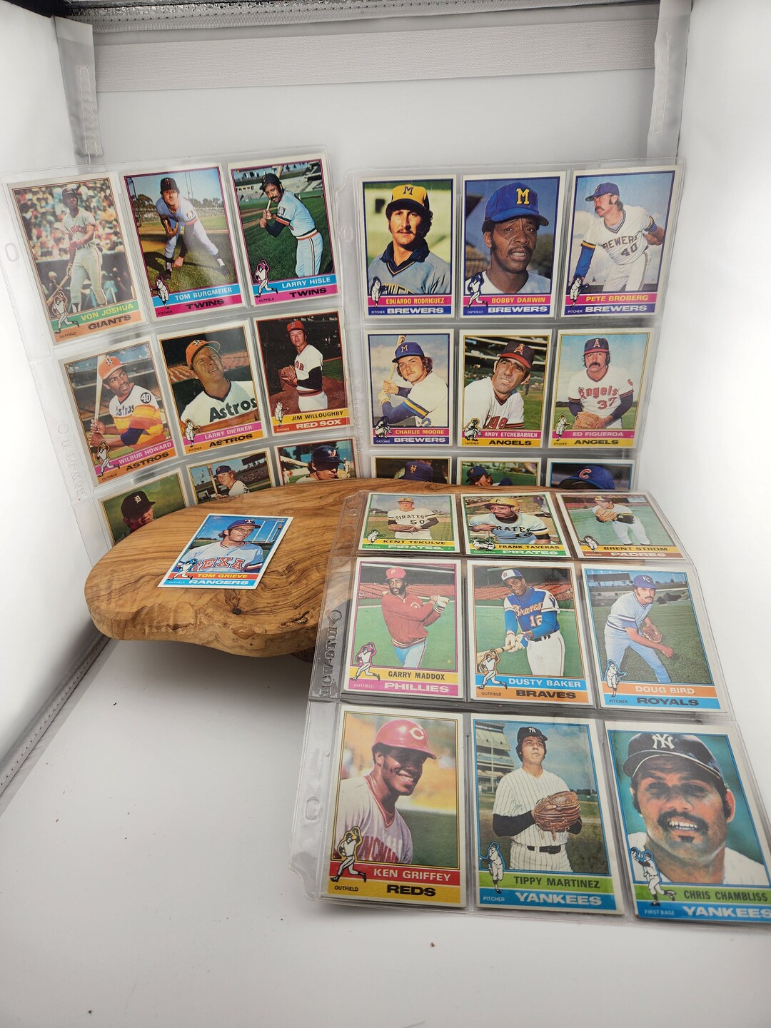 Vintage Set of Topps Chewing Gum Baseball Cards From the 1970's ...
