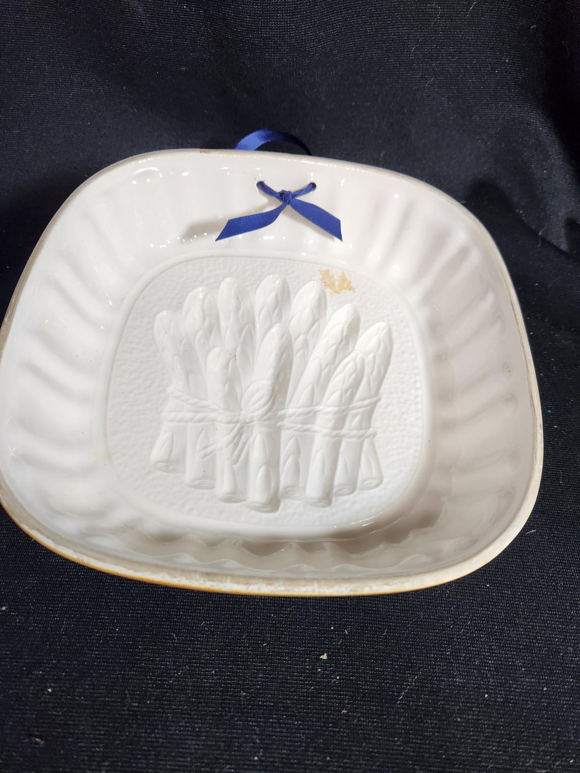 Vintage Ceramic Decorative Jello Mold - Asparagus Bundle Design ...