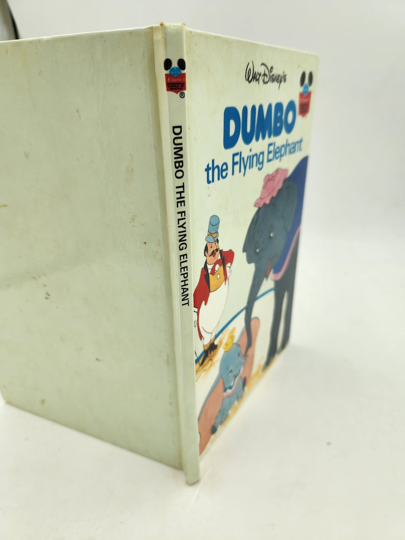 Vintage Book Walt Disney's Dumbo the Flying Elephant - Etsy