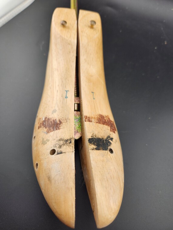 Vintage Wooden Cobbler Shoe Tree / Form / Stretcher -… - Gem
