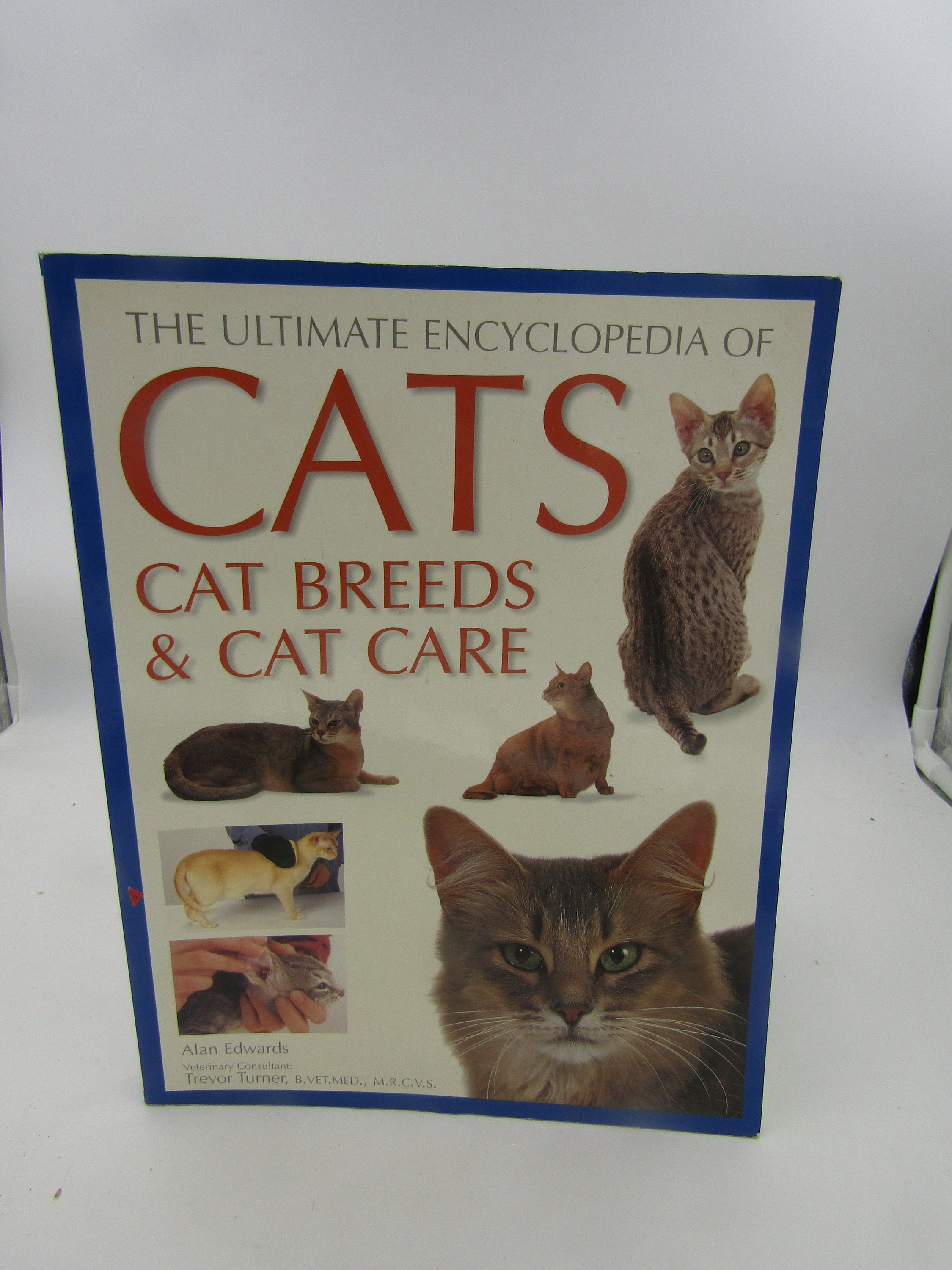 Vintage Book Called the Ultimate Encyclopedia of Cats - Cat Breeds ...