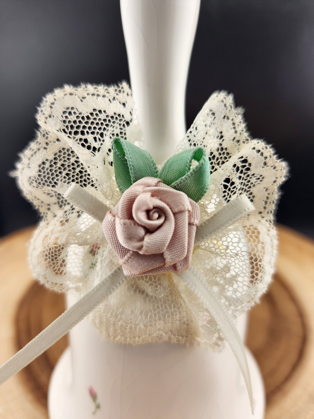 Vintage Beautiful Enesco Collector Bell - Lace and Ribbon Rose ...