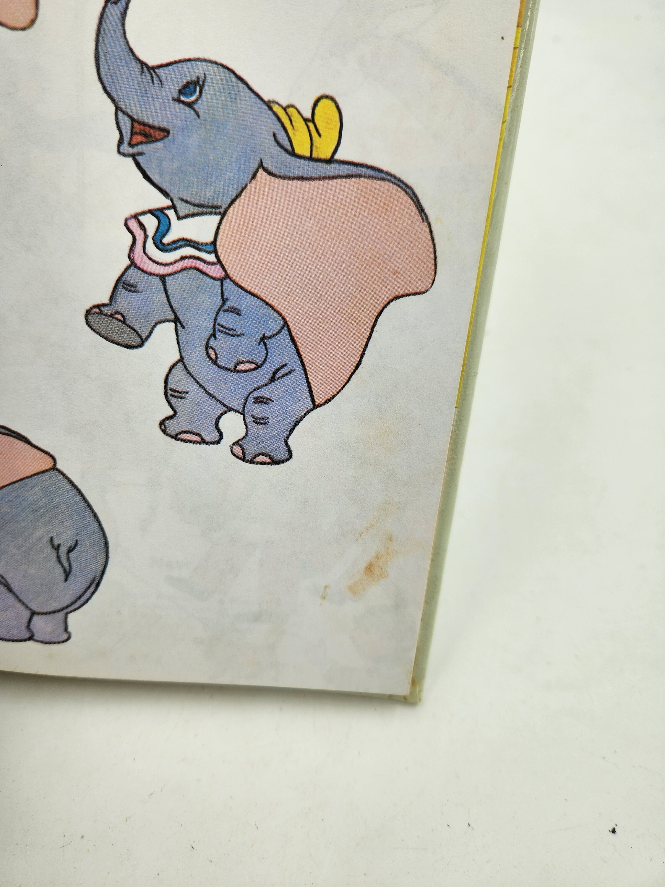 Vintage Book Walt Disney's Dumbo the Flying Elephant - Etsy
