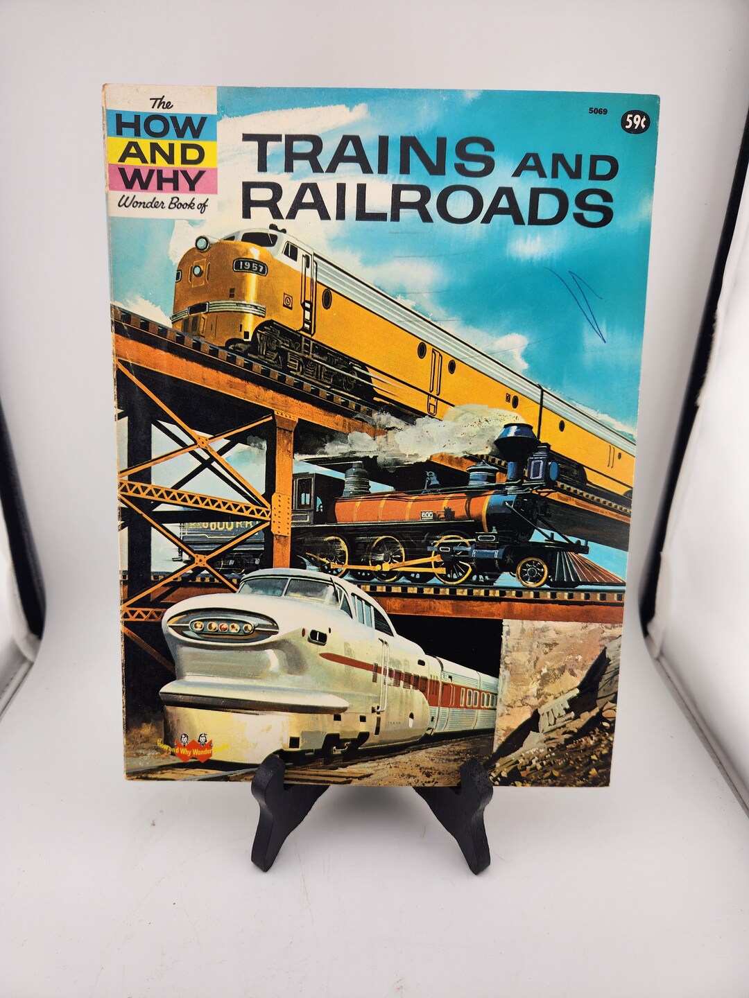 Vintage the How and Why Wonder Book of Trains and Railroads - 1964 - Etsy