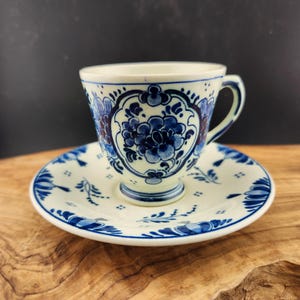 Vintage Netherlands Delfts Porcelain Teacup and Saucer - Plate is 4.25 ...