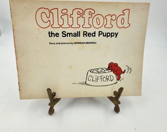 Clifford the Small Red Puppy 1972 by Norman Bridwell Clifford Red Dog ...