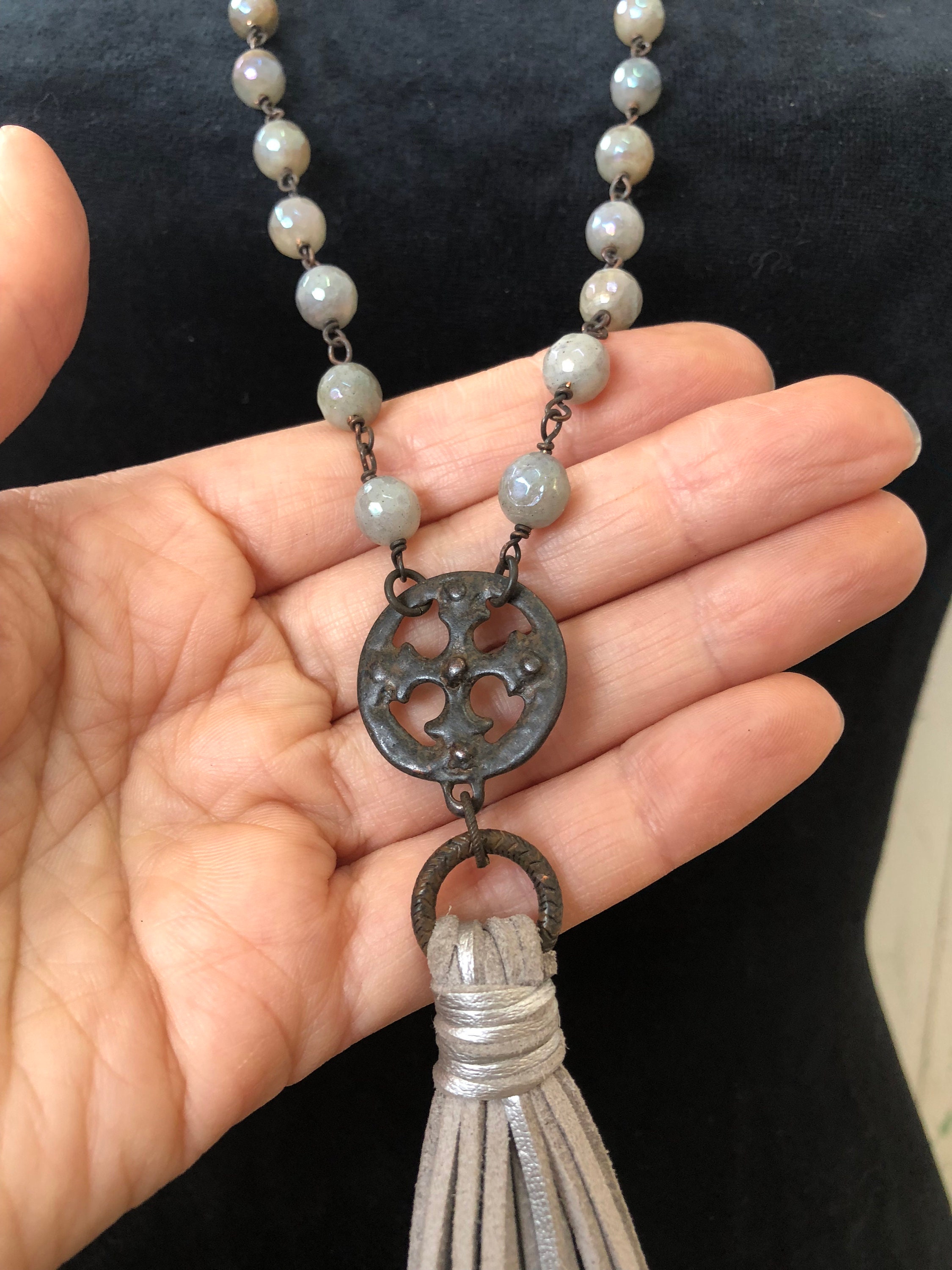 Cruz vikinga marrón rústico y collar de labradorita mística | Etsy