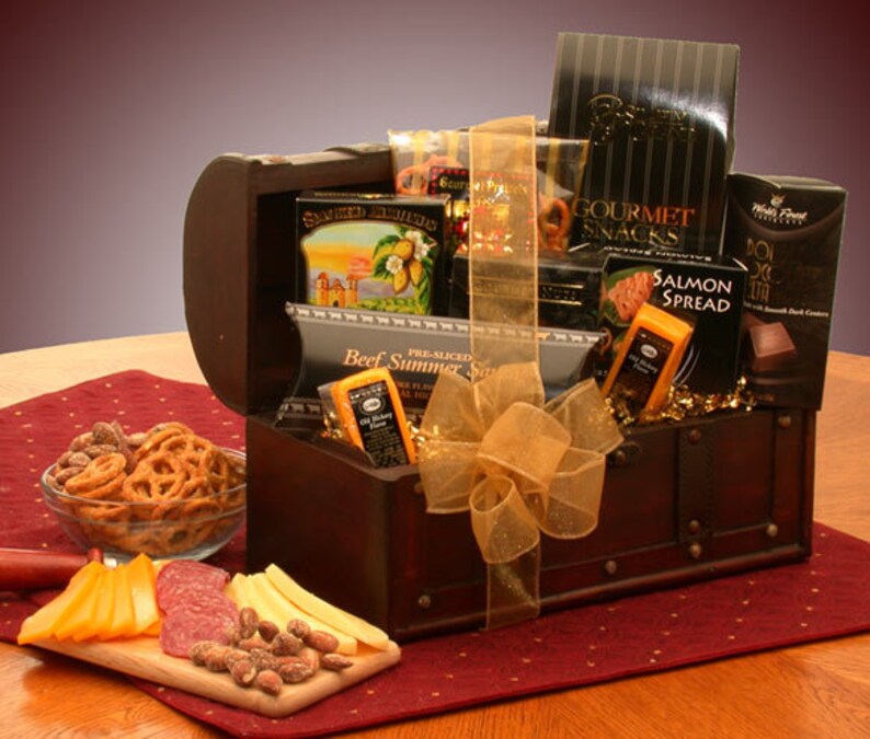 The Gourmet Connoisseur Gift Chest - Etsy