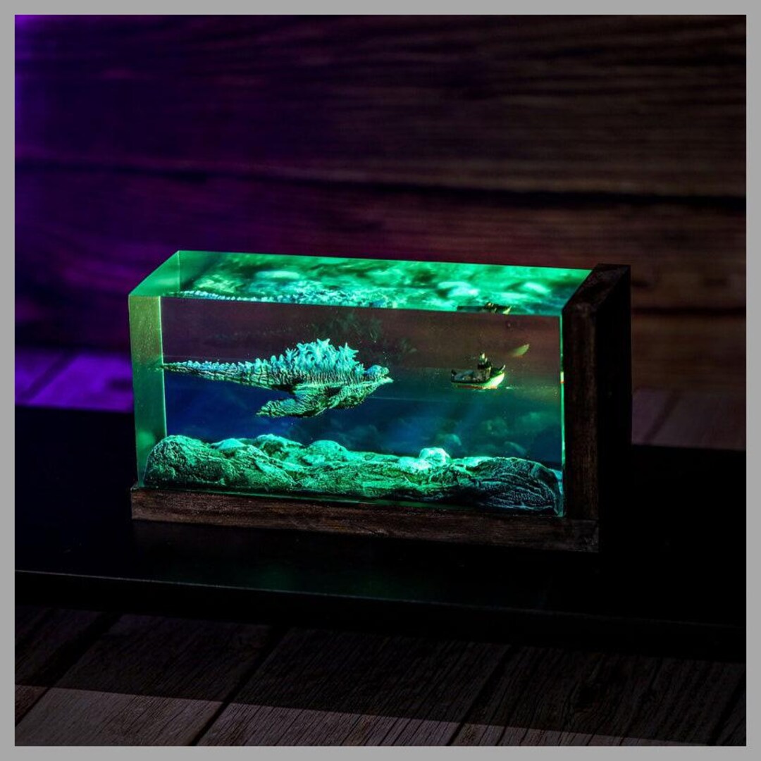 Swimming G.ODZ.ILLA Monster Night Light Atomic Breath Resin Lamp God ...