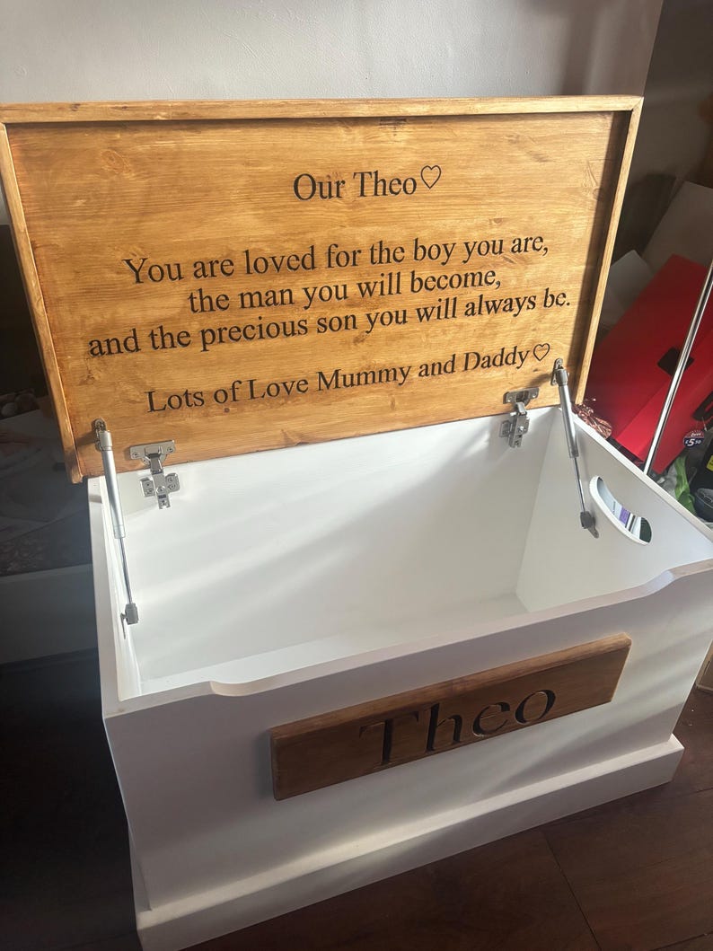 EXTRA - Lid Engraved Message for Toybox - Etsy UK