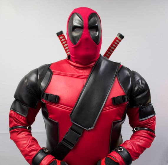 Ultimate Deadpool Costume