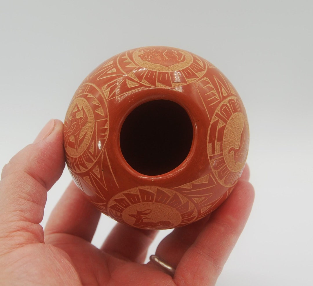 Mini Santa Clara Mae Tapia Seedpot Pot Carved Redware Animals Sgraffito ...