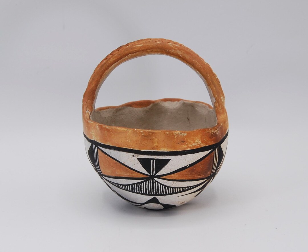 Historic Acoma Pottery Basket Spirit Bowl Pie Crust Rim Polychrome ...