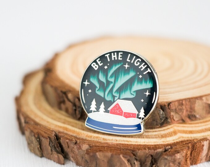 Northern Lights Enamel Pin - Etsy UK
