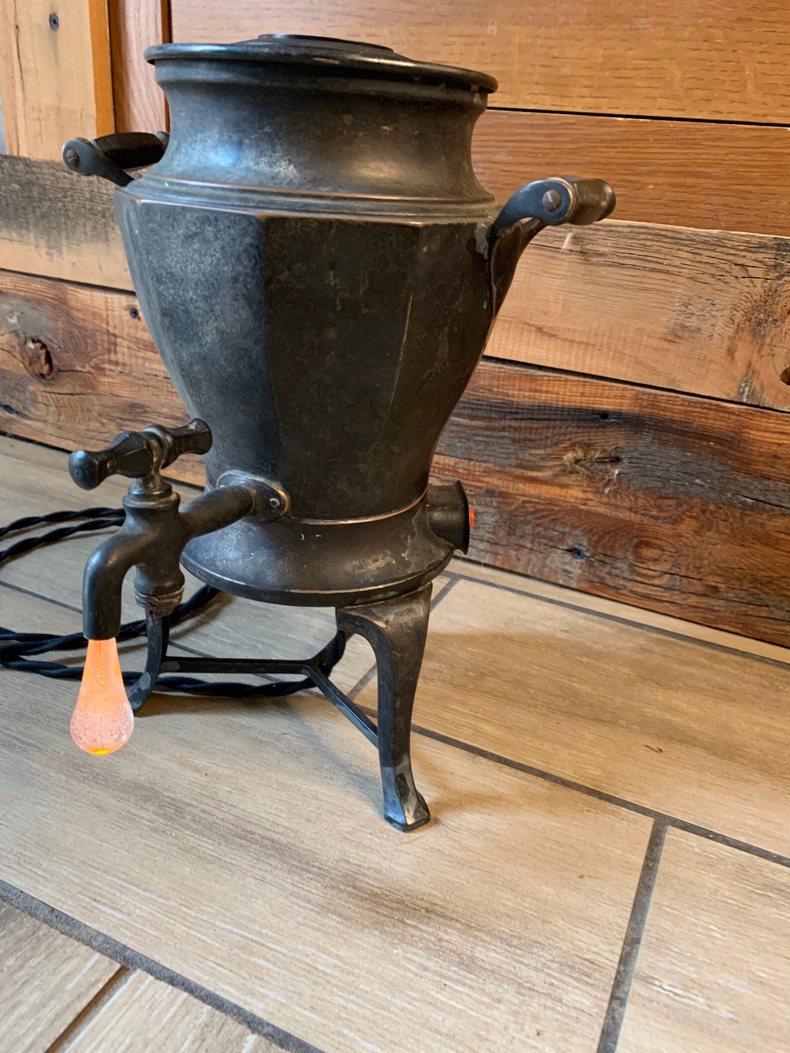 Vintage Percolating Coffee Maker Made Into a 4 Port Charging Station ...