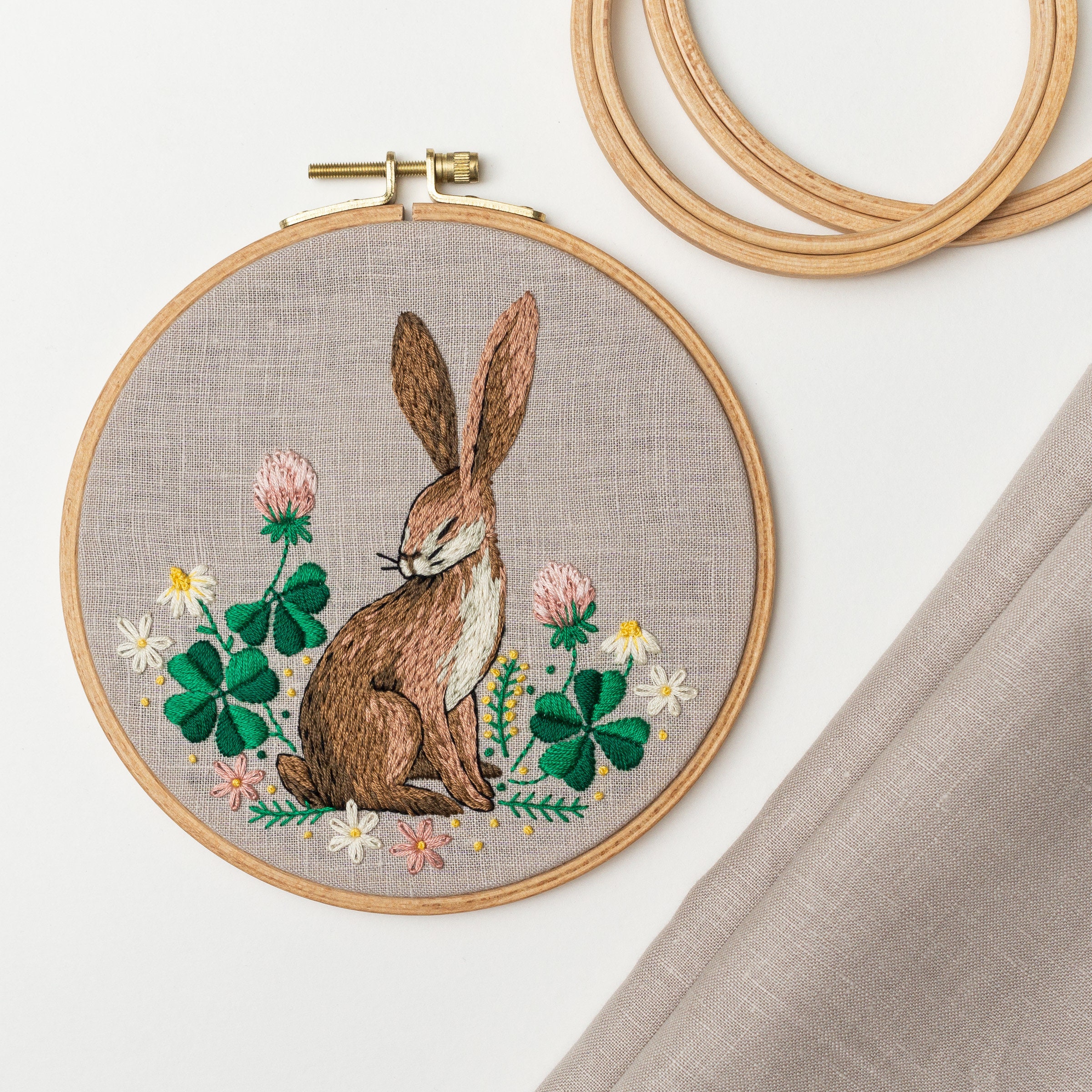 Hand Embroidery Pattern LUCKY CLOVER BUNNY Rabbit - Etsy