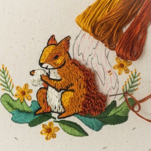 Hand Embroidery - SQUIRREL Pattern, Beginner Step by Step Video ...